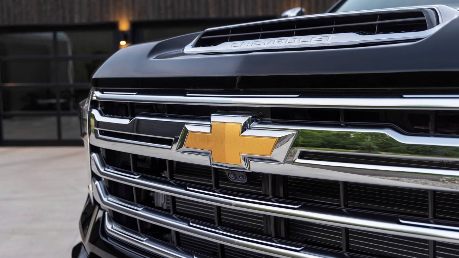 GM Confirms Next-Gen Chevy Silverado, GMC Sierra Debut Later This Year