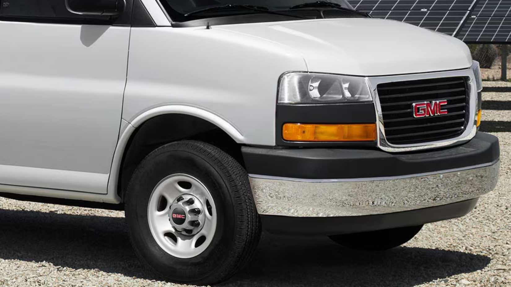 Chevrolet Express: The Last New Car You Can Still Buy Without A Screen