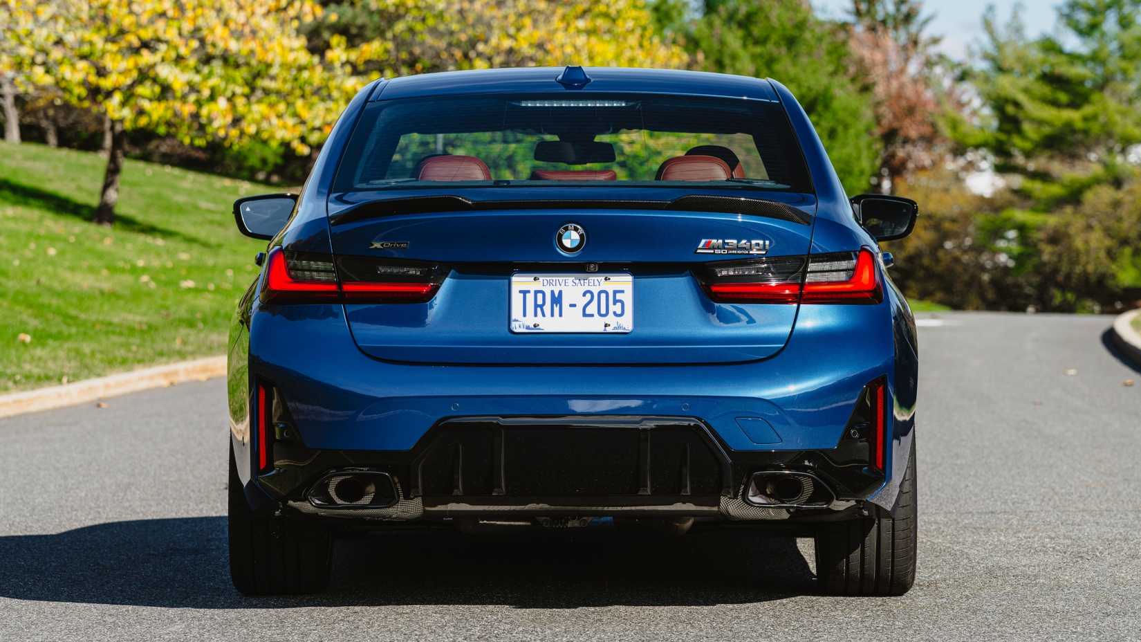 BMW Celebrates 50th Anniversary Of The 3 Series With Five Special Colors