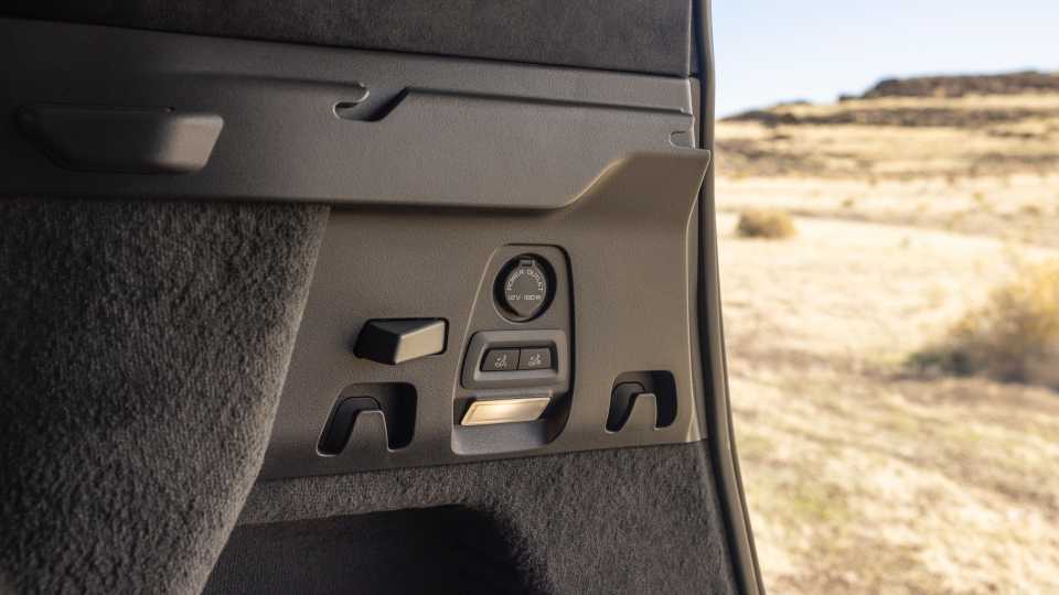 2026 Lucid Gravity Pricing, Photos & Specs