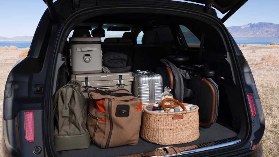 2026 Lucid Gravity Pricing, Photos & Specs