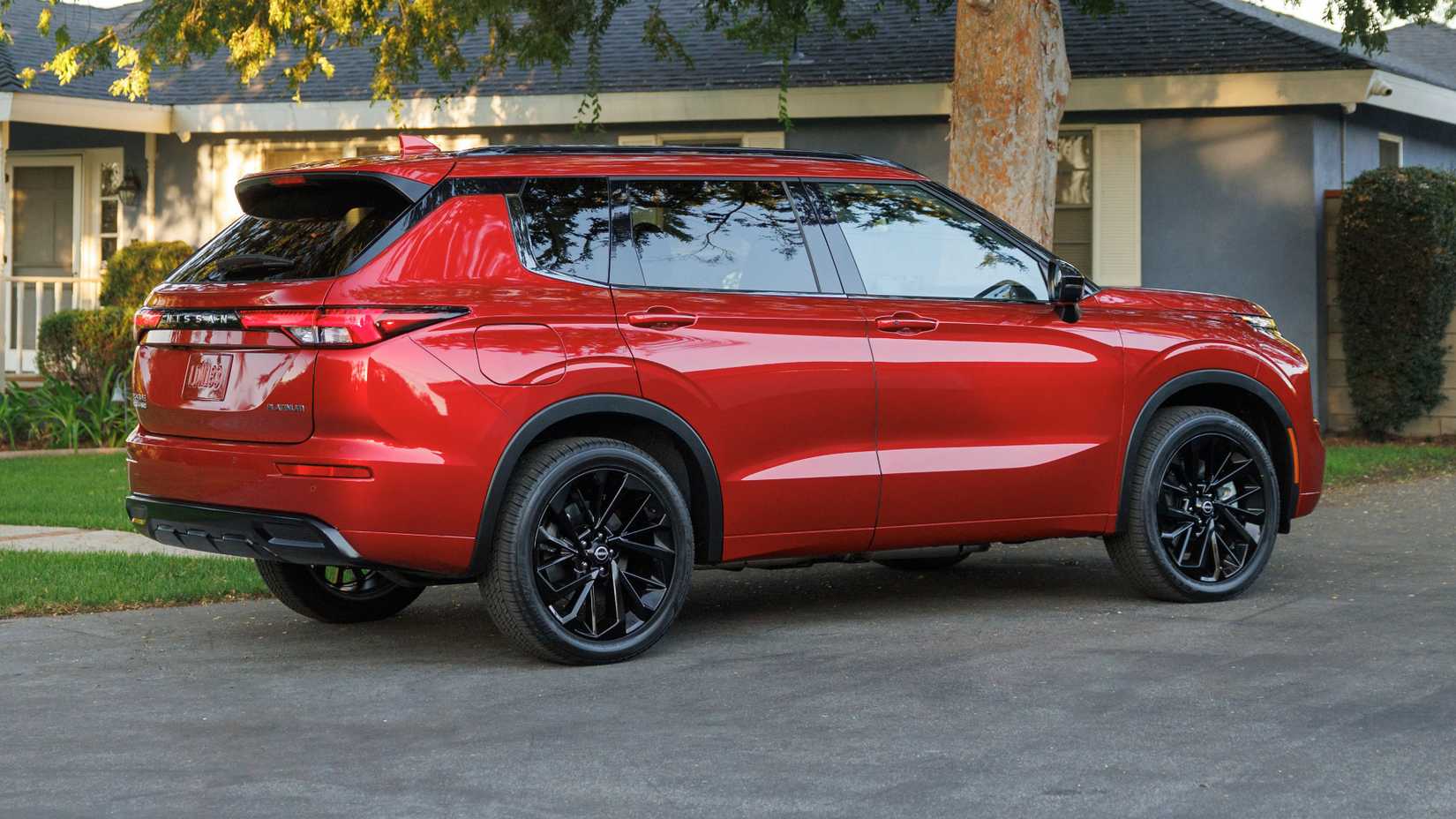 2026 Nissan Rogue PHEV Debuts As Thinly Disguised Mitsubishi