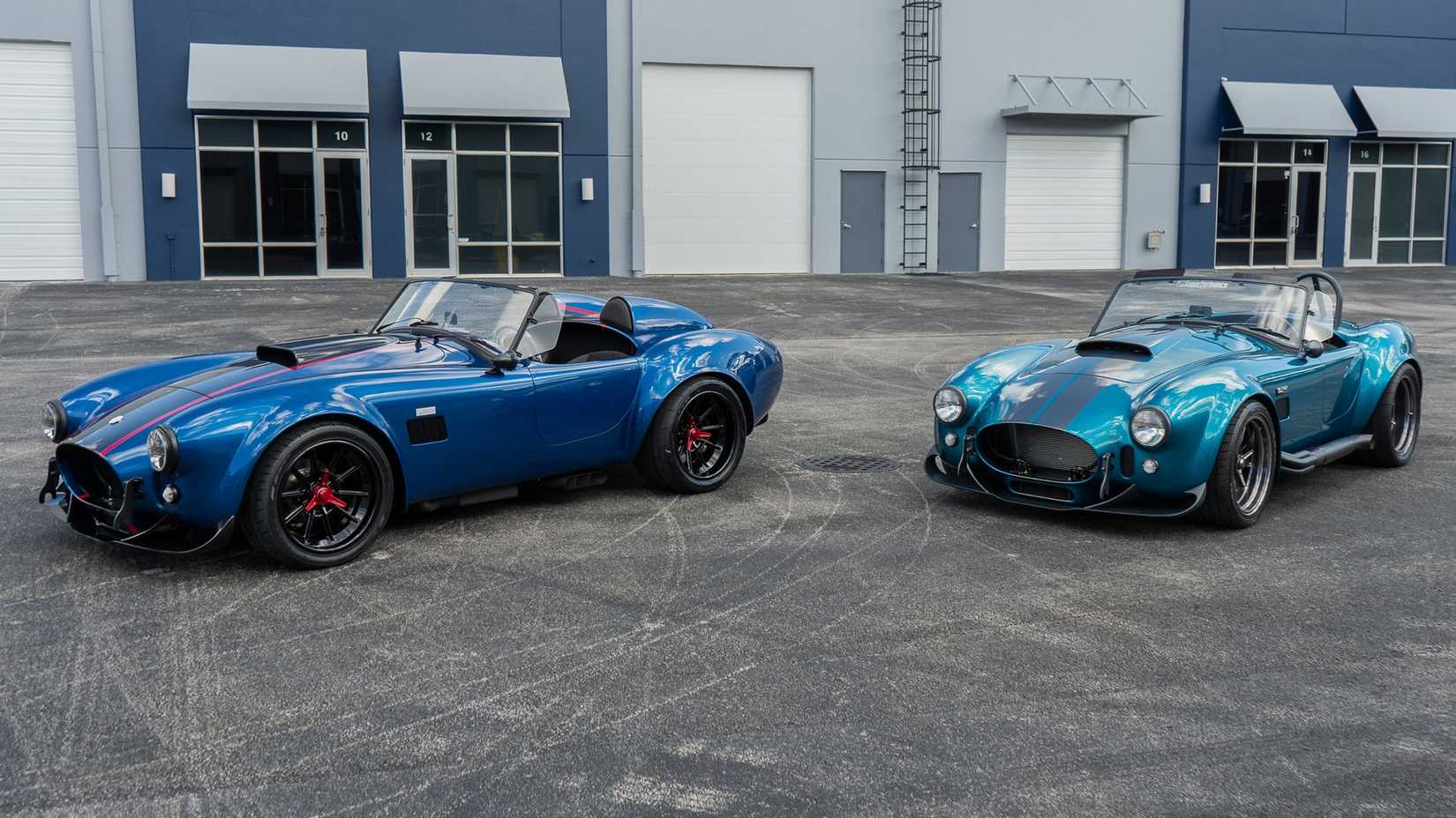 Finally: Someone Built A Shelby Cobra With Over 1,000 Horsepower