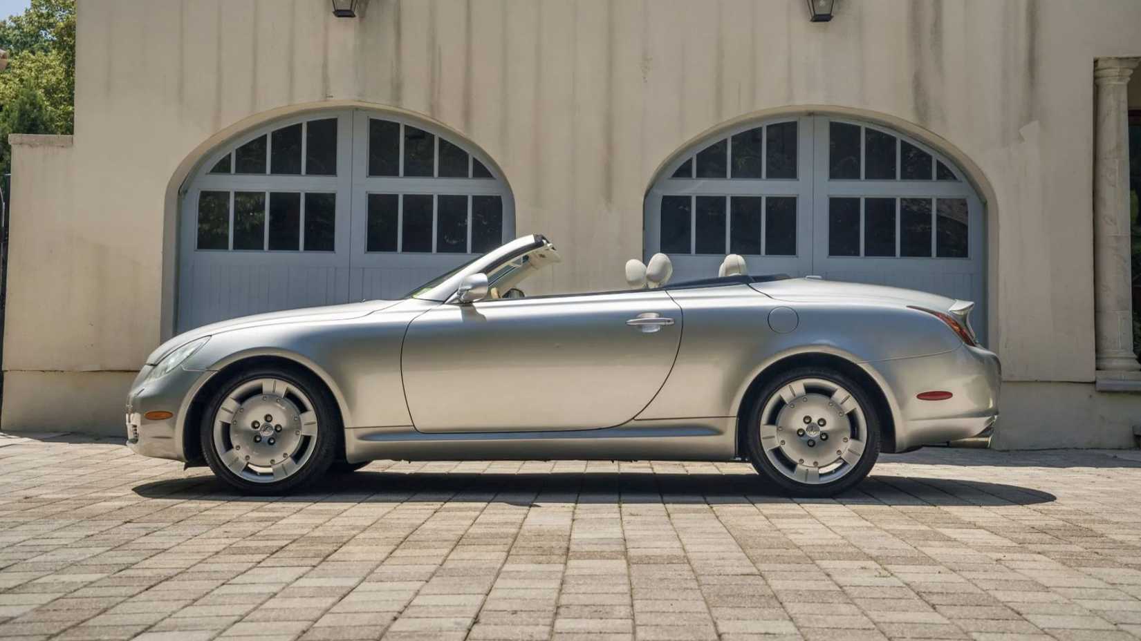 The V8-POwered Lexus SC430 Makes For A Perfect Luxury Cruiser On A $15K Budget