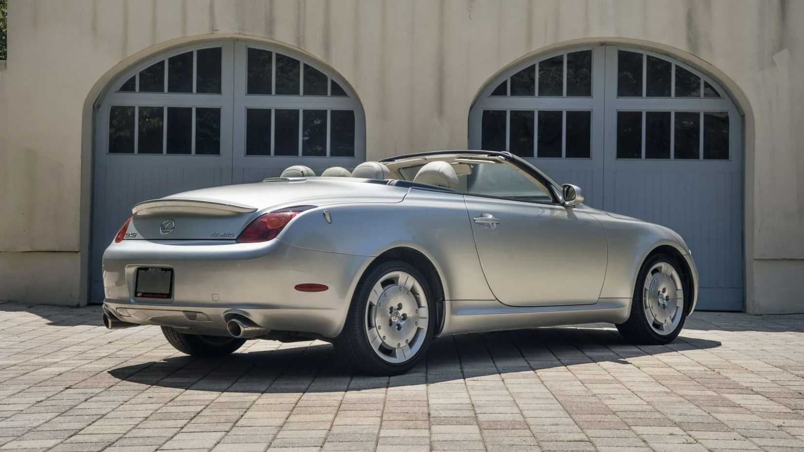 The V8-POwered Lexus SC430 Makes For A Perfect Luxury Cruiser On A $15K Budget