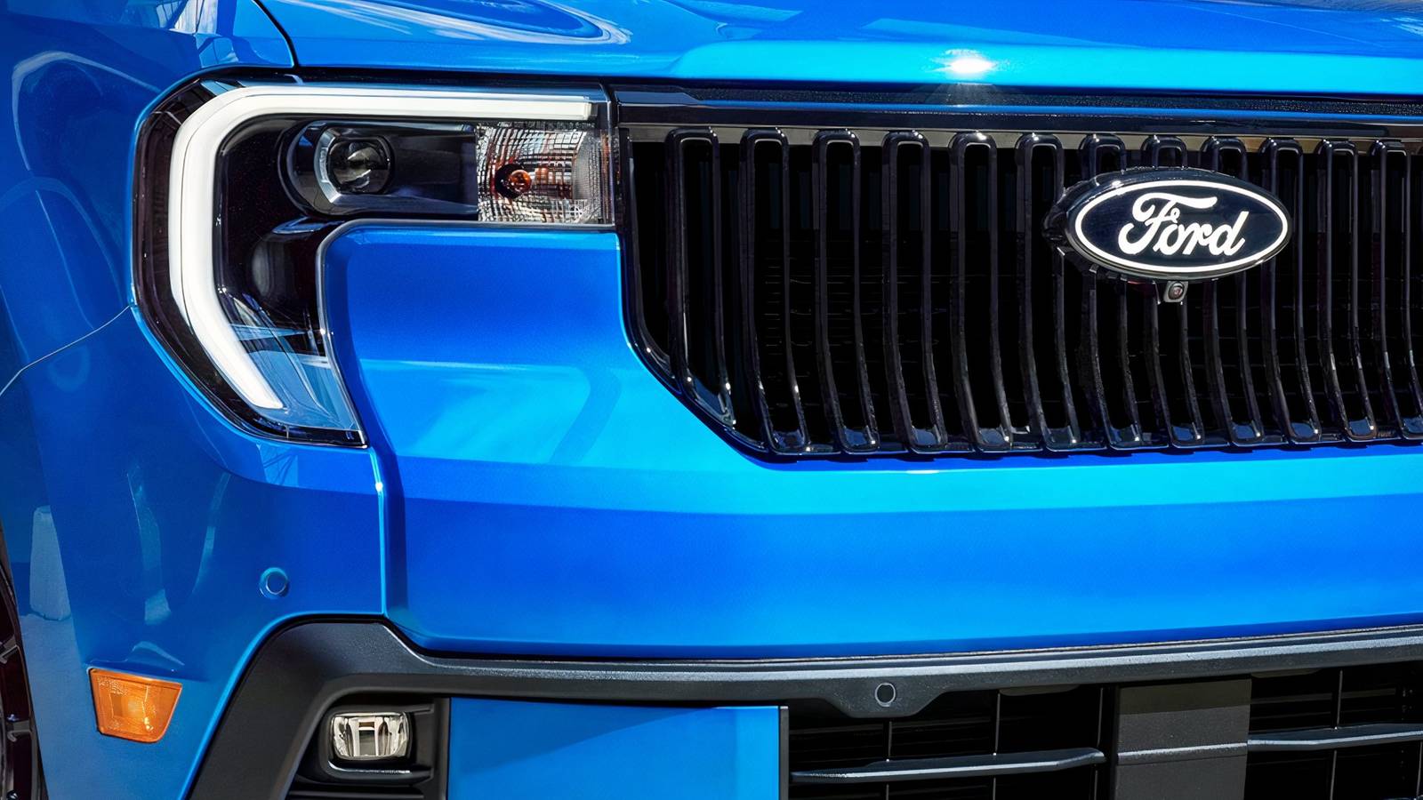 10 Reasons We'd Rather Drive A Ford Maverick Than An F-150