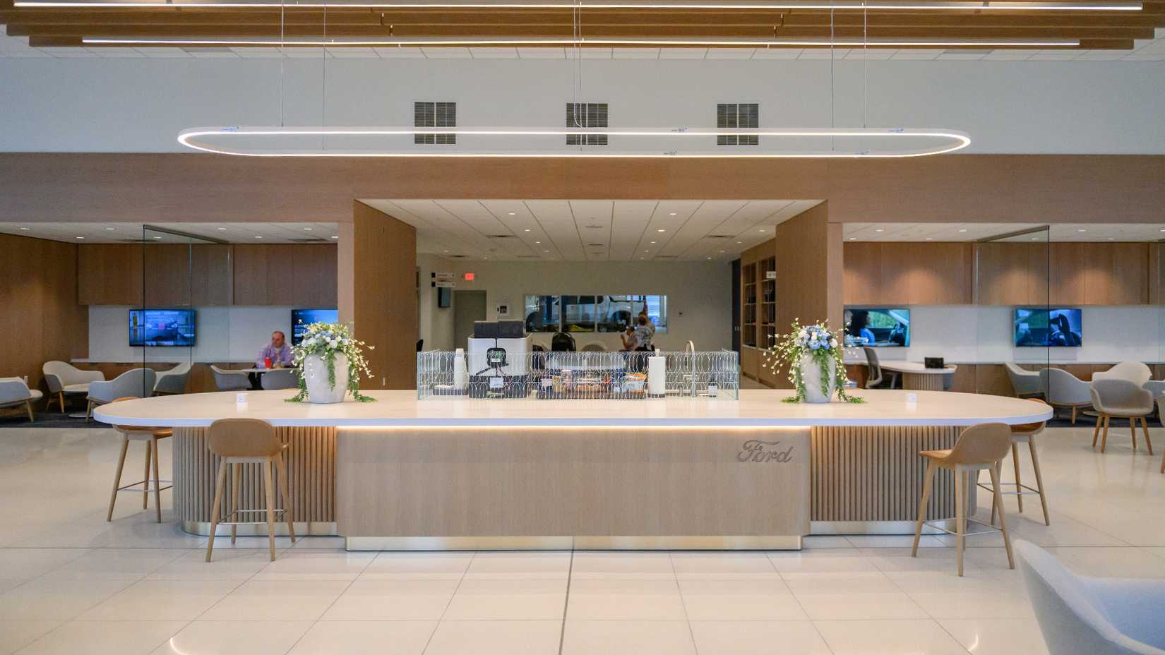 Ford's New Dealership Model Will Have Brand Ambassadors And Snacks For ...