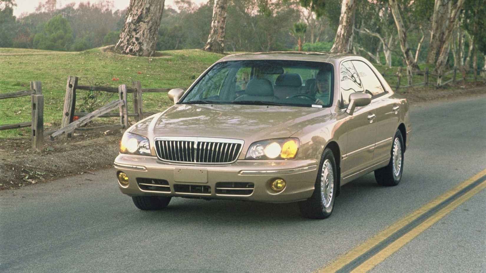 The 2002 Hyundai XG350 Was The Brand's Early Take On A Luxury Sedan