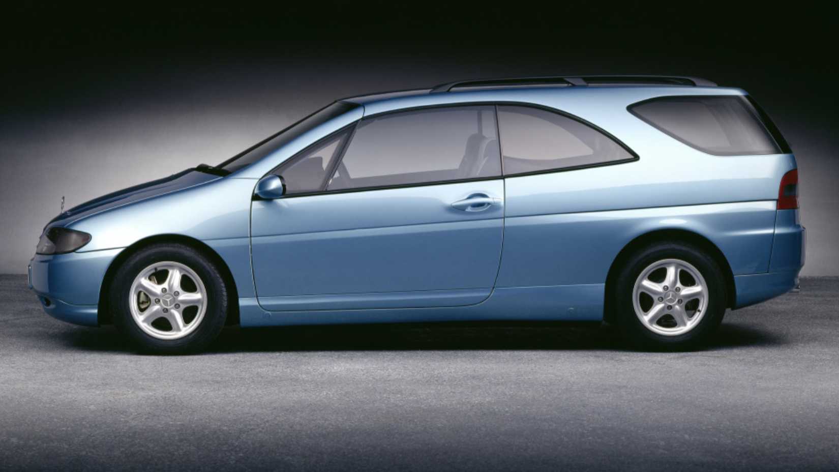 The Mercedes-Benz VRC Concept Was The Swiss Army Knife Of Cars
