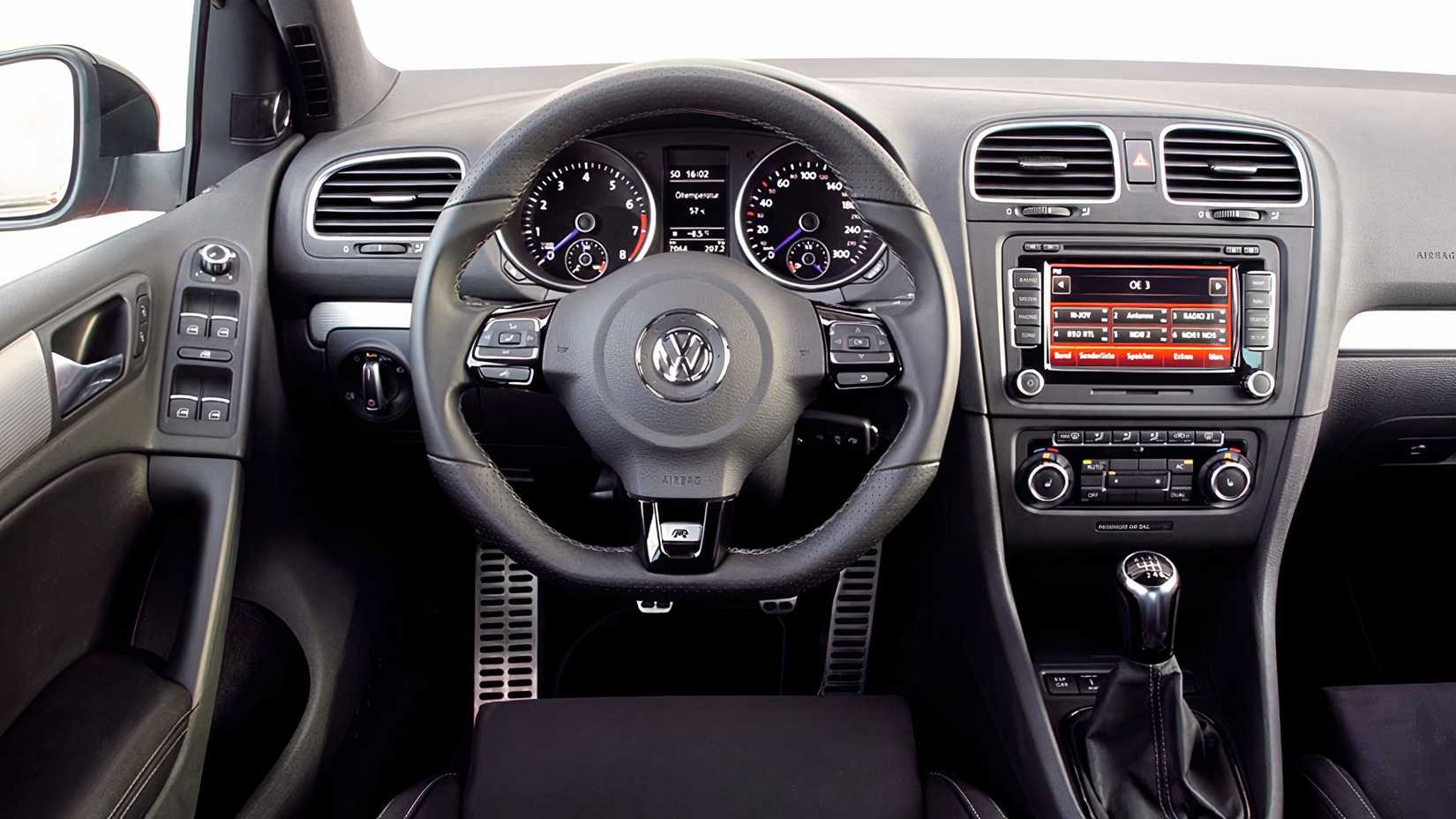 2012-2013 Volkswagen Golf R: A Hot Hatch Masterpiece for $20K in 2025