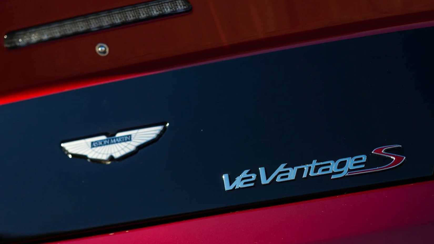 Pros And Cons Of The V12 Engine