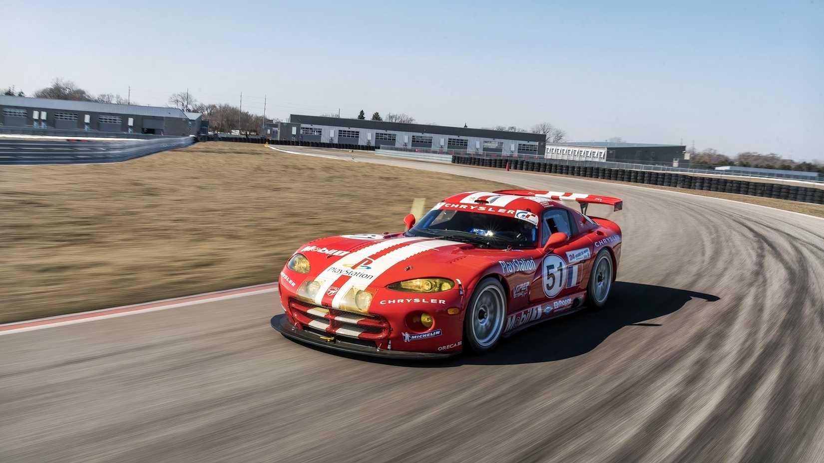 Why Do So Many Dodge Vipers Get Crashed? Exploring the Reasons Behind ...