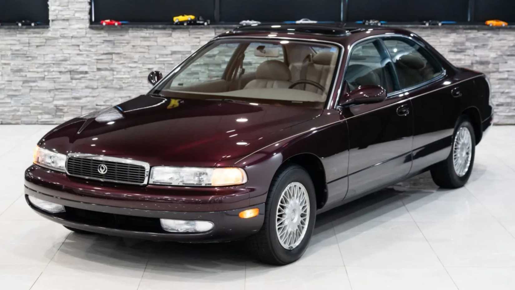 Mazda 929: The Overlooked Luxury Sedan of the 1990s