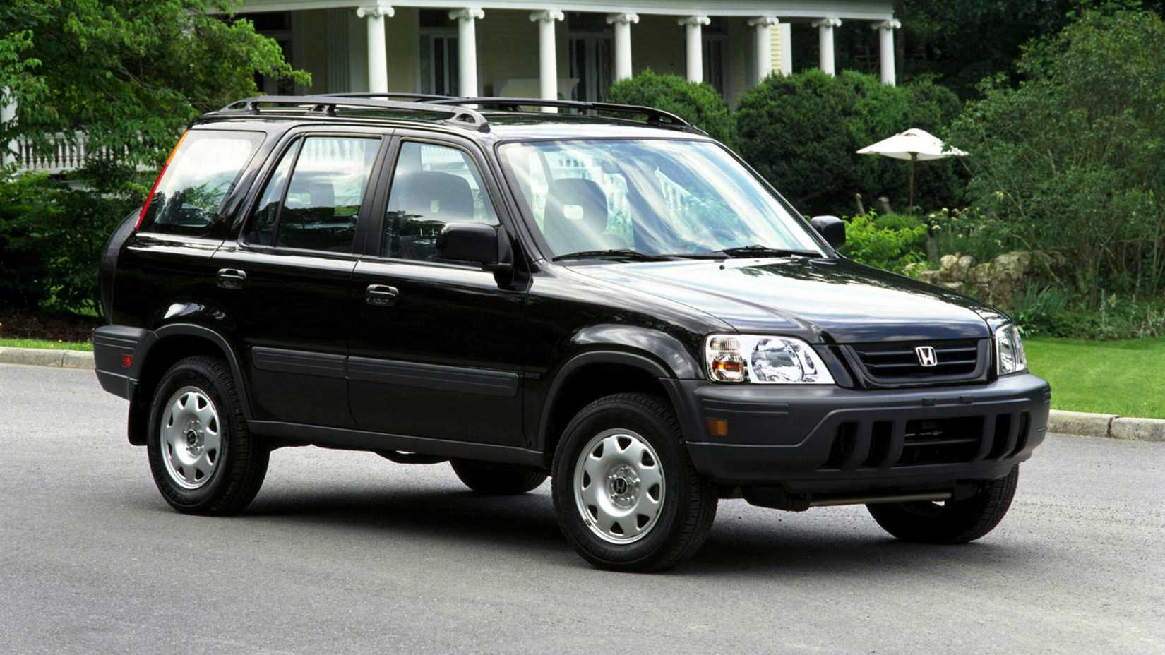 Early Honda CR-Vs Came With A Hidden Table In The Trunk