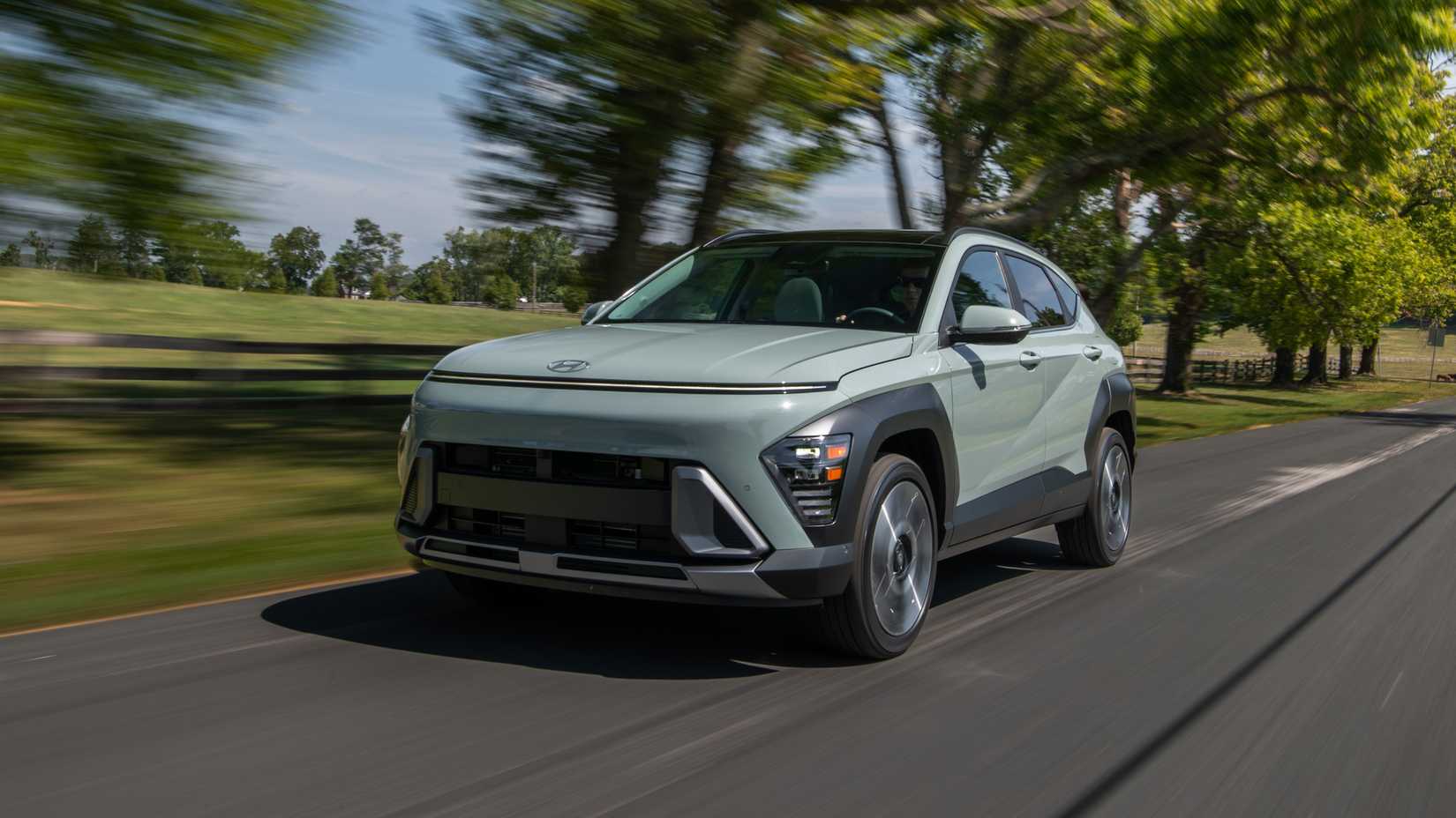 2025 Hyundai Kona Pricing, Photos & Specs