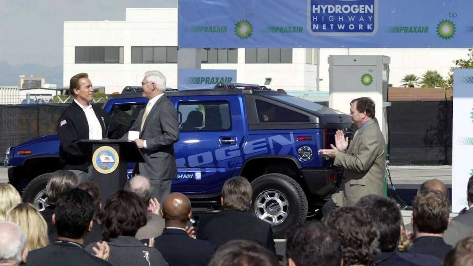 Hummer H2H: The Hydrogen-Powered Concept from the Early 2000s