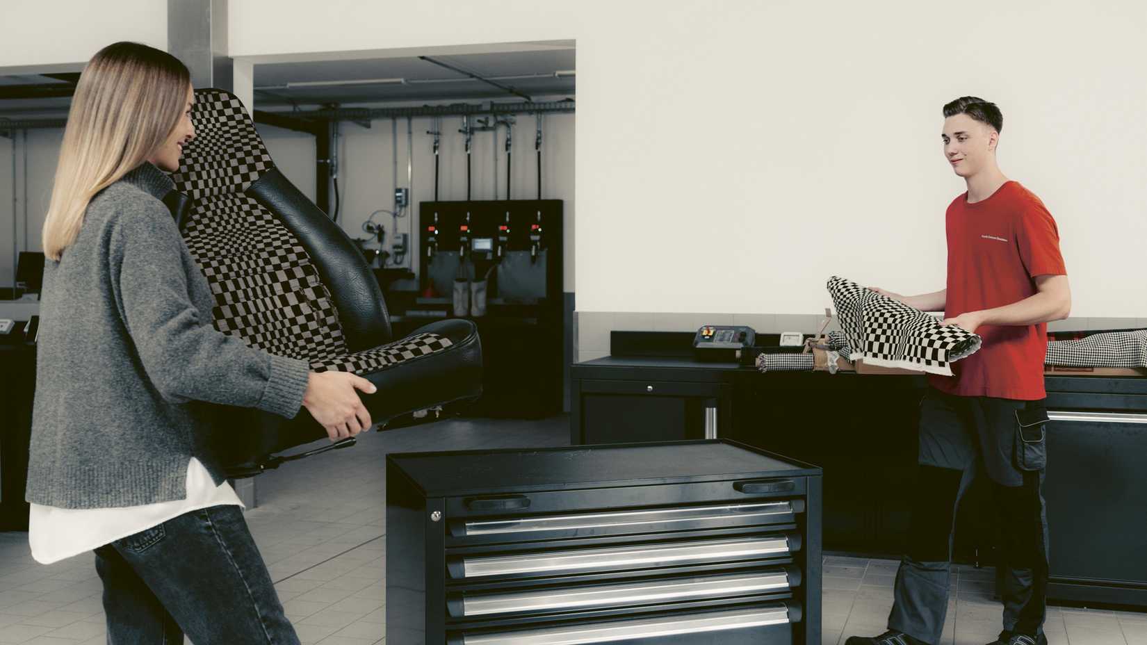 Porsche Brings Back Iconic Fabrics For All The Vintage Lovers