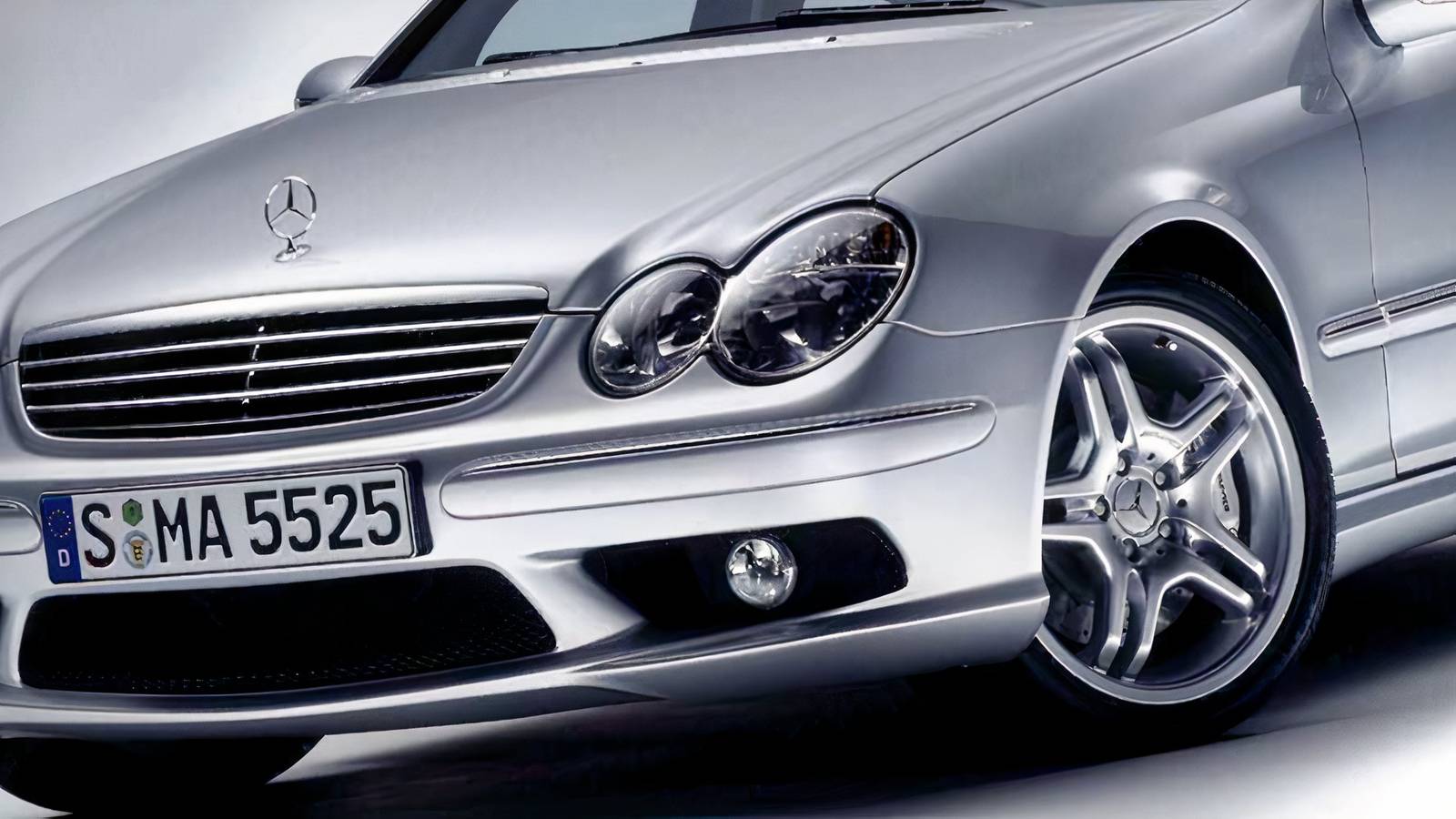 The Mercedes-Benz C55 AMG Has All The Character The Brand-New Model ...