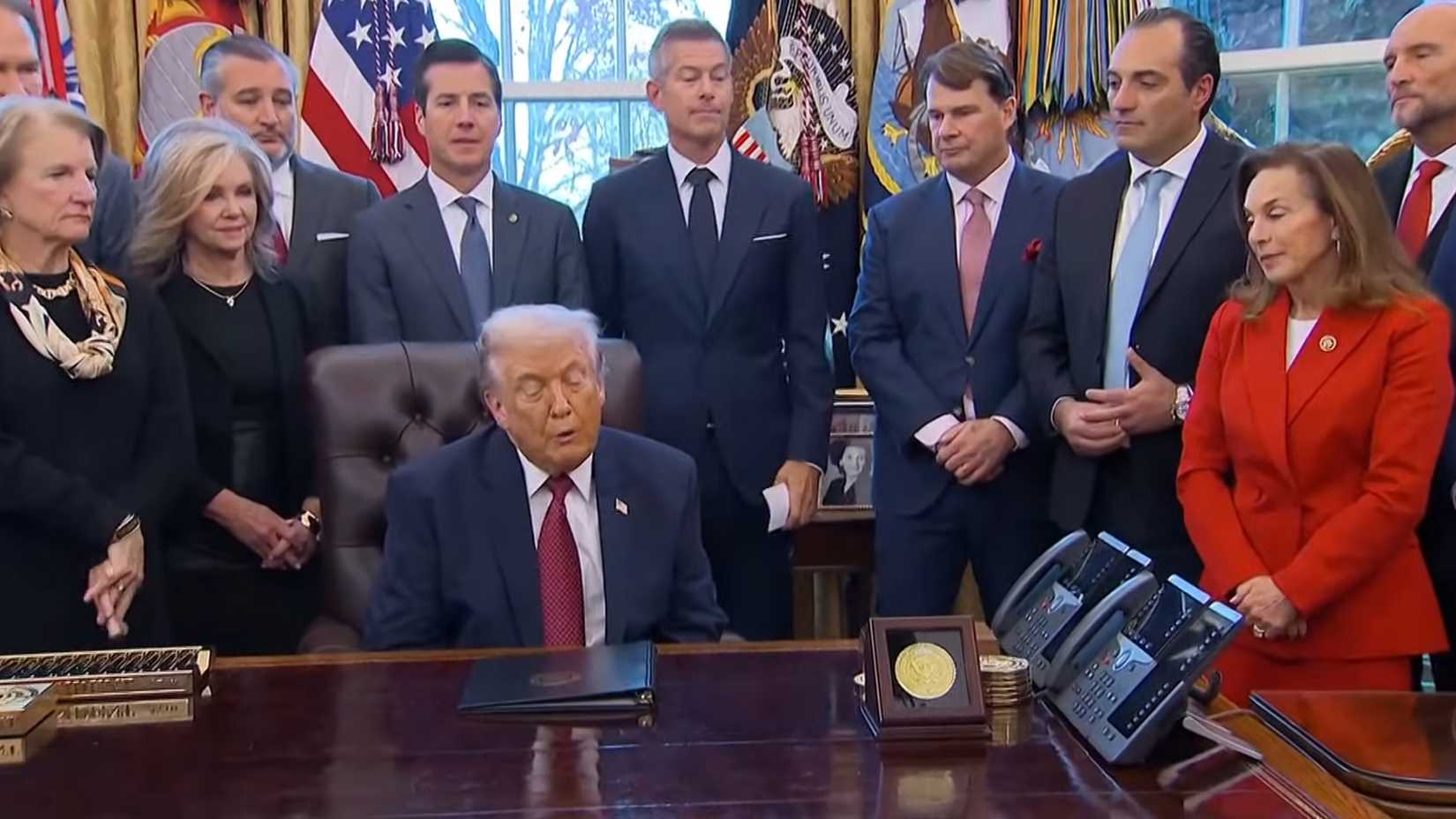 Trump Ends Biden-Era Fuel Economy Standards To Make Cars 'Much More ...