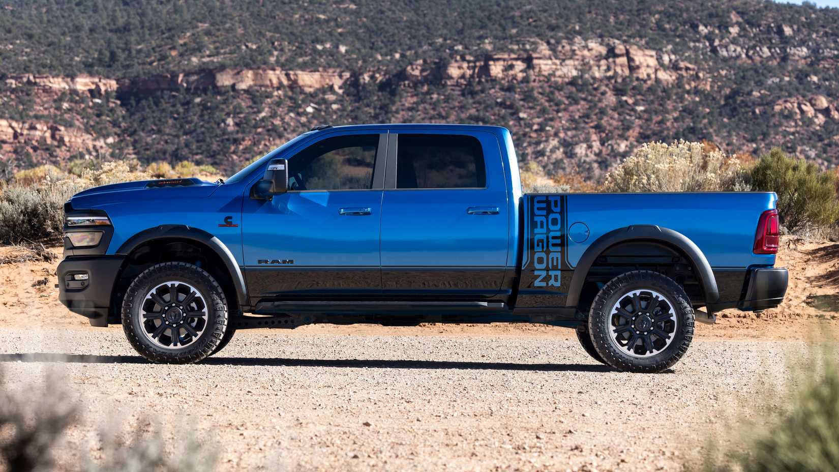 2027 Ram 2500 Power Wagon Diesel Versus Gas Engine Comparison