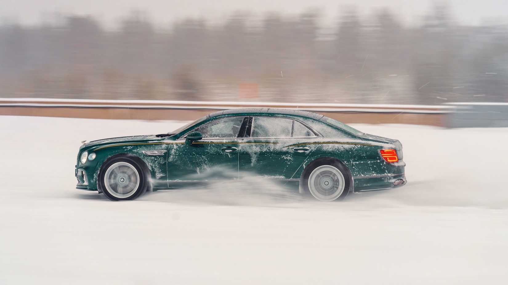 Bentley Flying Spur Sets Lap Record At The Northernmost Track In The World