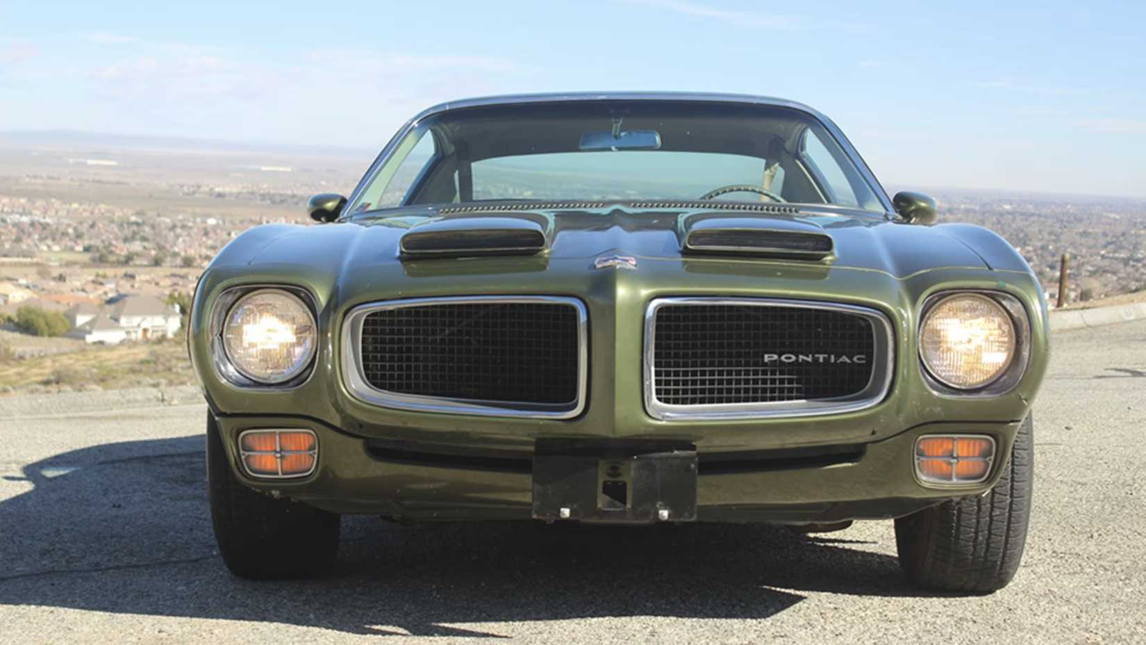 The Firebird Formula 400 Was Pontiac's Low-Profile Muscle Car For The '70s