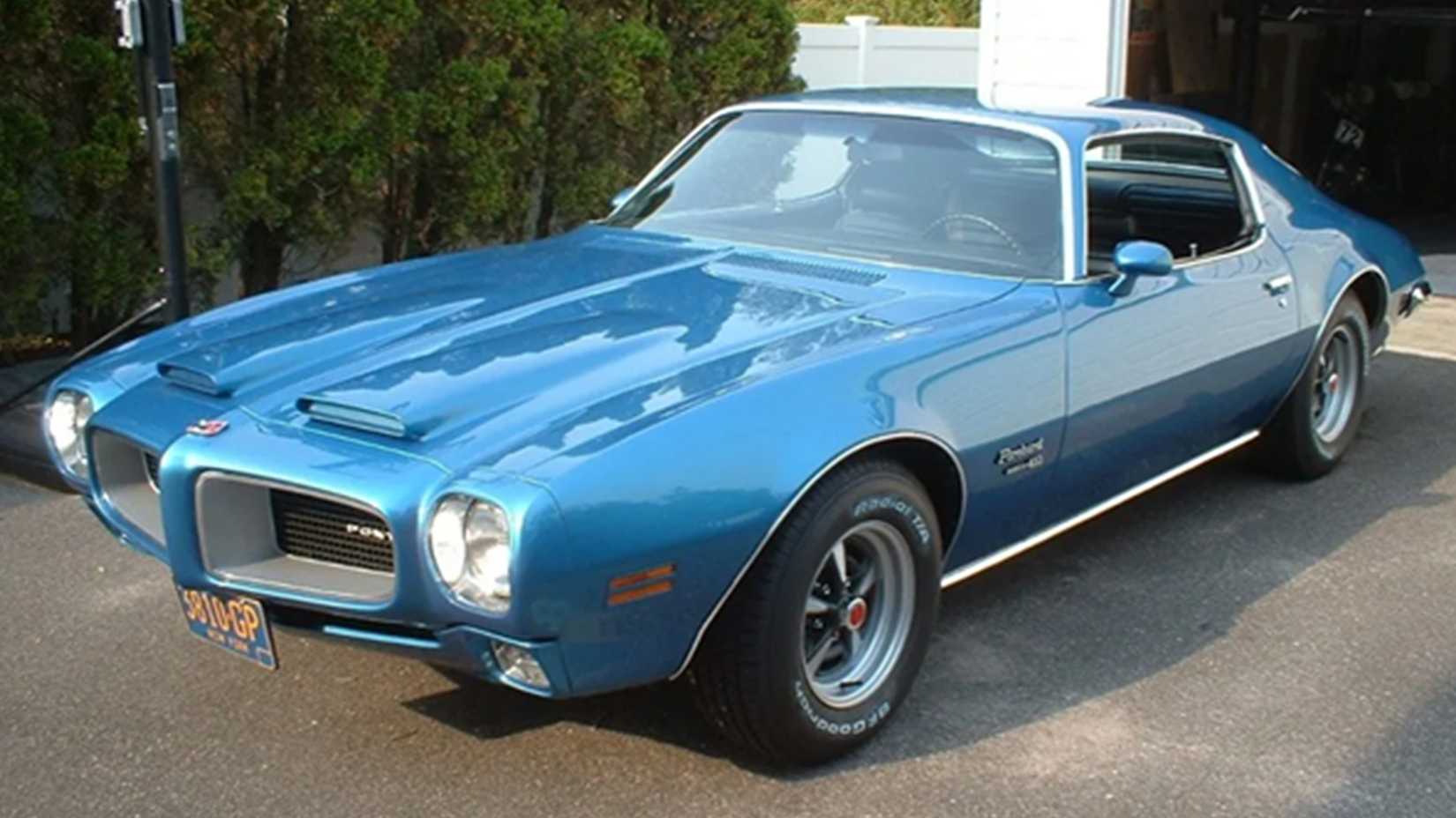 The Firebird Formula 400 Was Pontiac's Low-Profile Muscle Car For The '70s