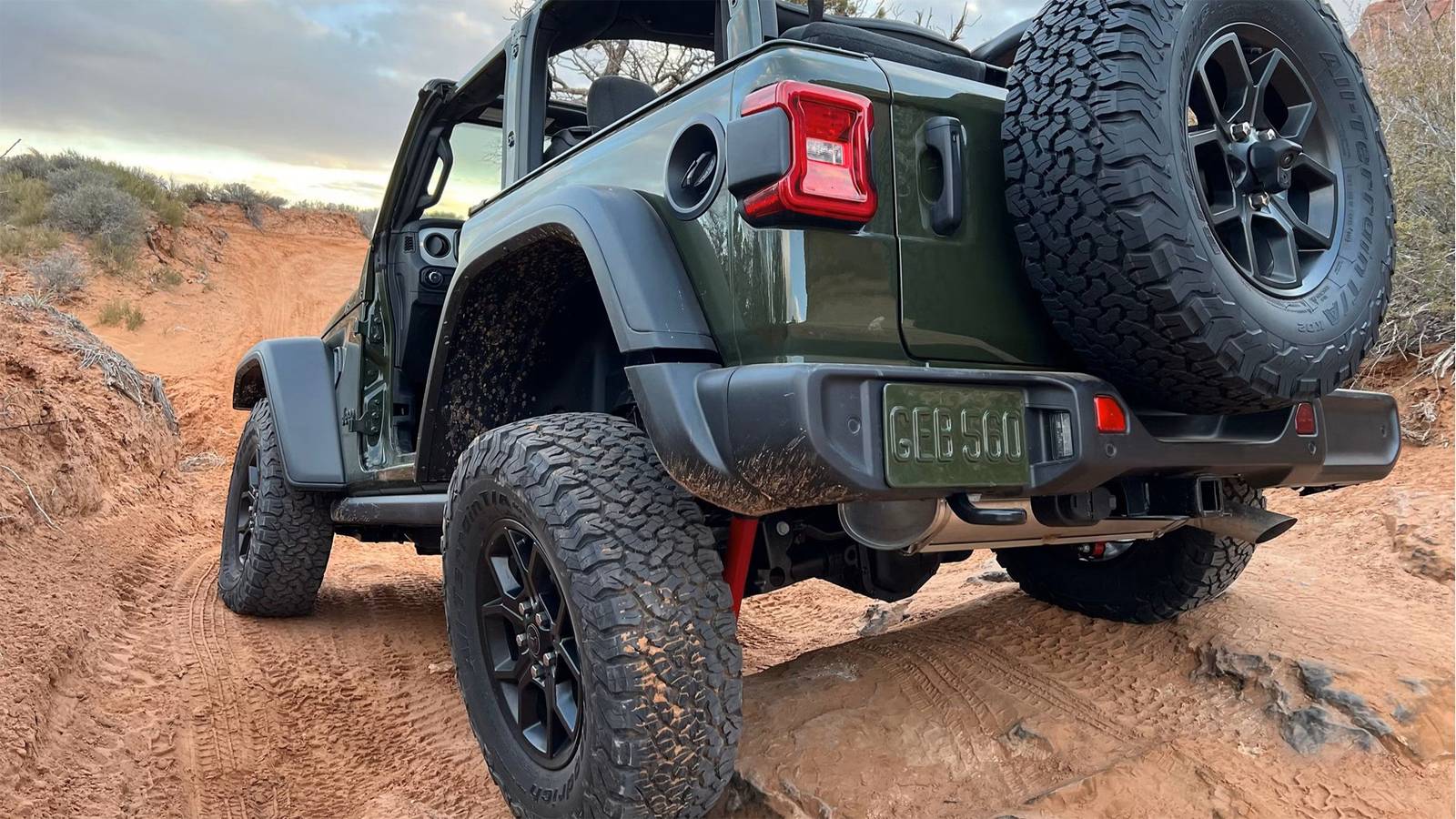 Jeep Patents Off-Road Tech To Guide Drivers Through Tough Trails