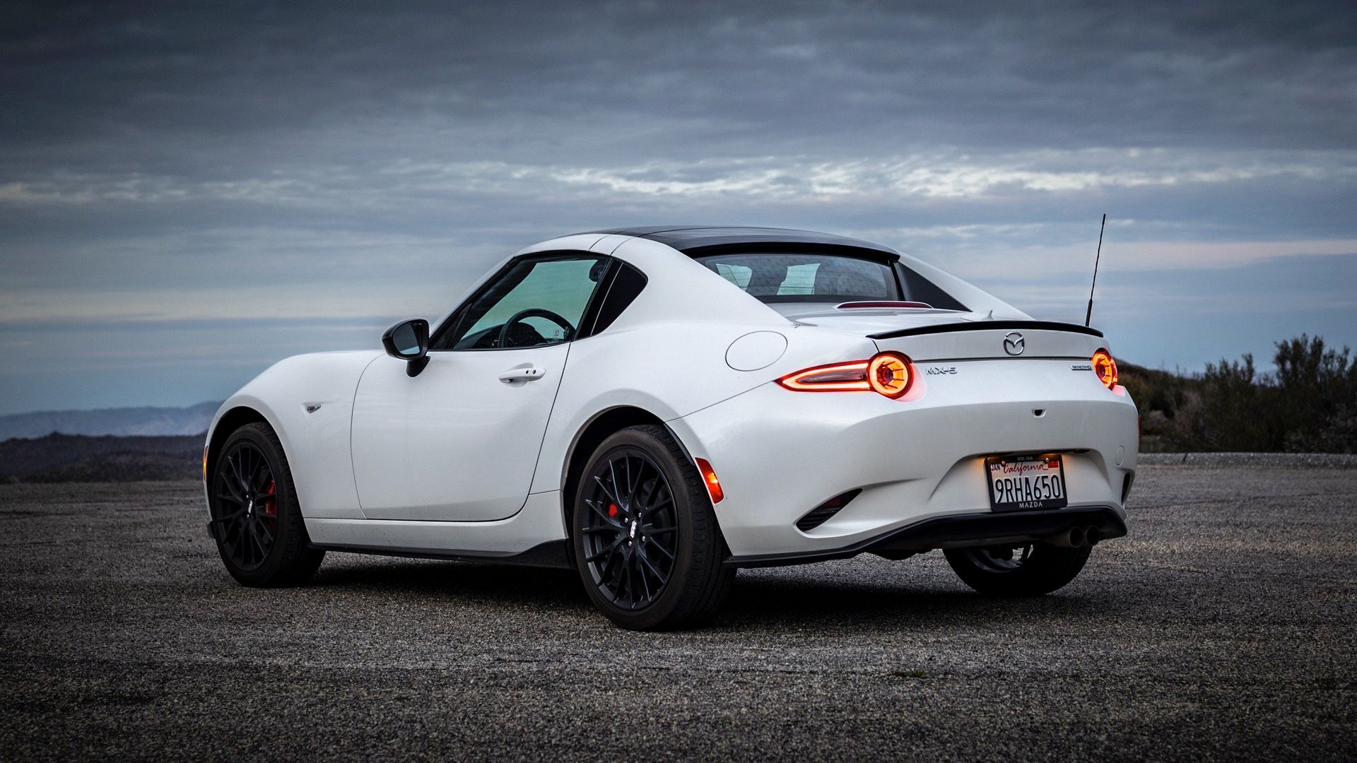 Best 2-seater Coupes | 2026 2-Seater Cars Ratings | CarBuzz