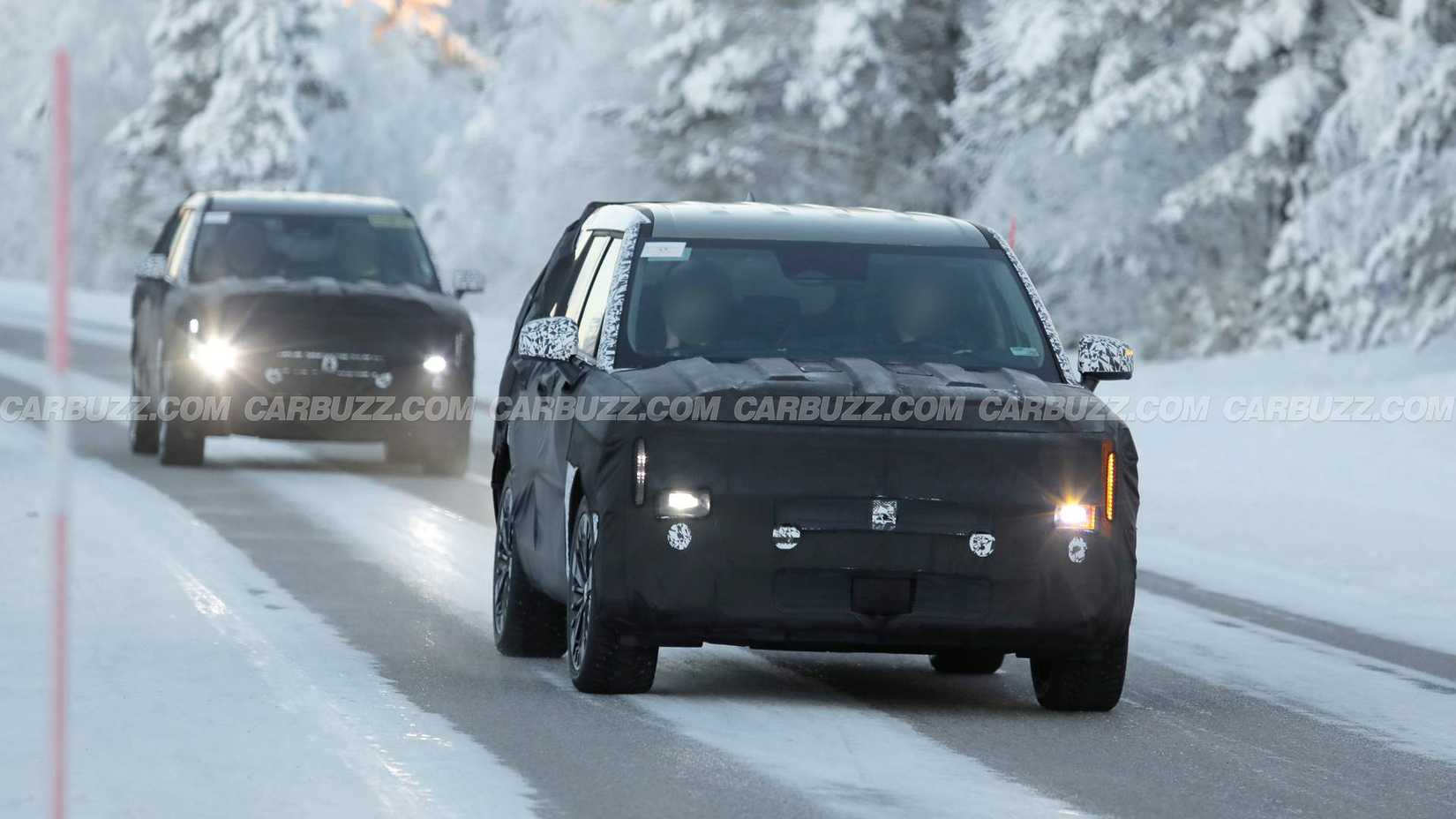 New Hyundai Santa Fe Spy Photos Show Major Changes To The Square SUV