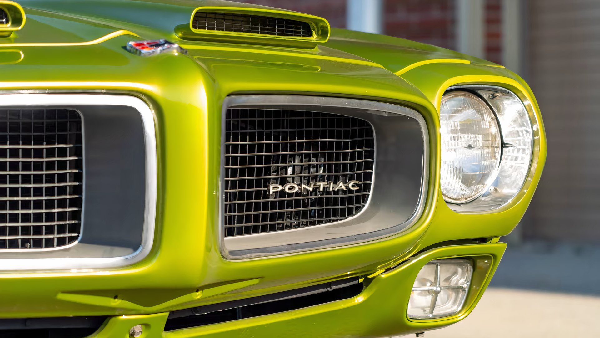 10 Most Expensive License Plates: Automotive Bling And Pricey Vanity