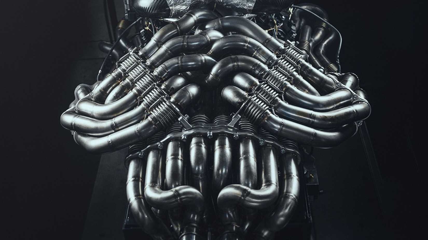 De Tomaso Reveals The Most Amazing V12 Exhaust We've Ever Seen