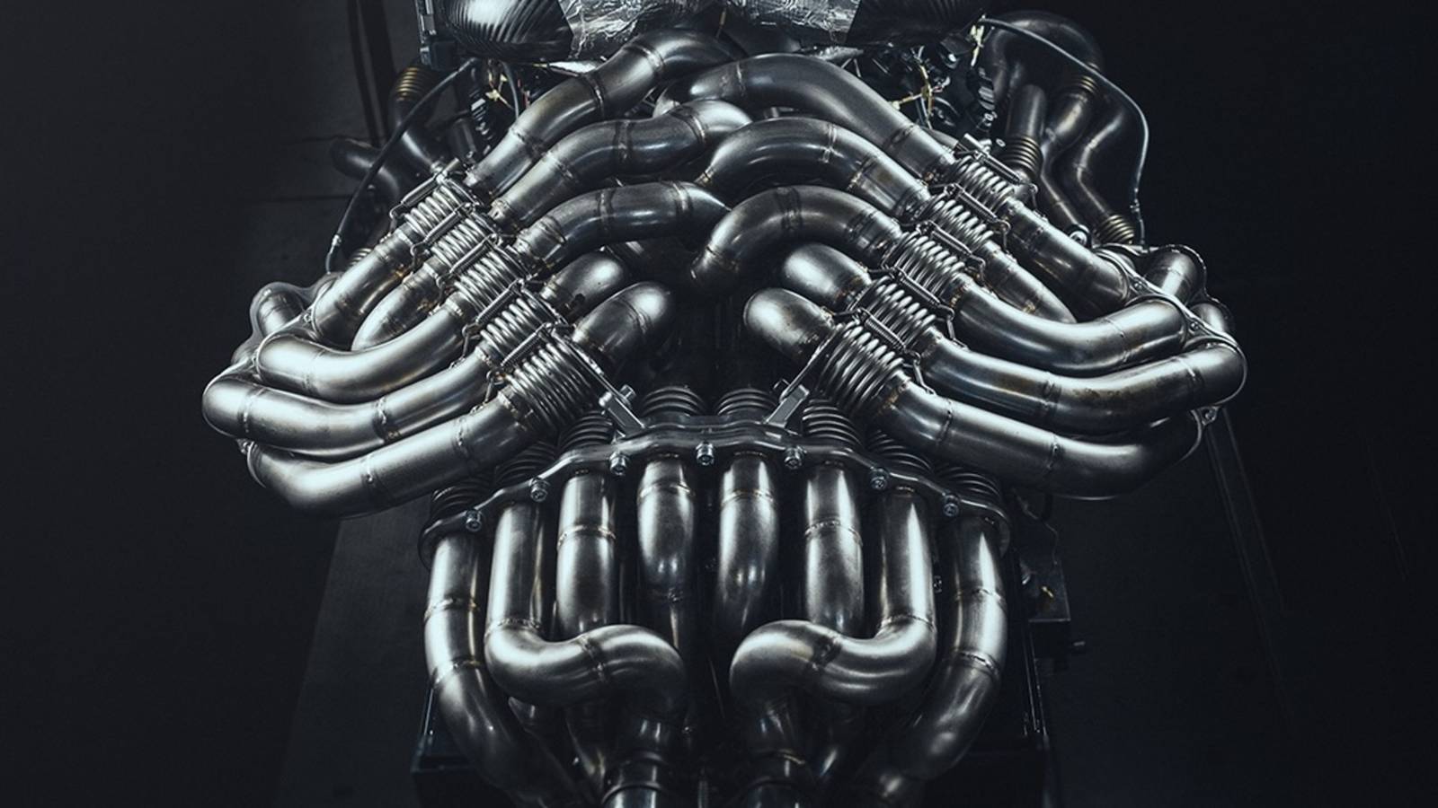 De Tomaso Reveals The Most Amazing V12 Exhaust We've Ever Seen