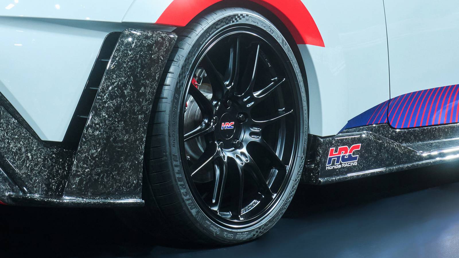Honda's HRC Skunkworks Teases Performance Parts For Civic Type R And ...