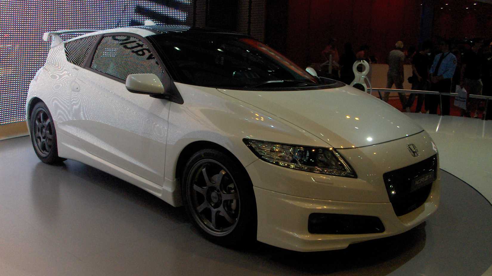Honda CR-Z HPD Edition: Supercharged Hot Hatch with Racing Heritage