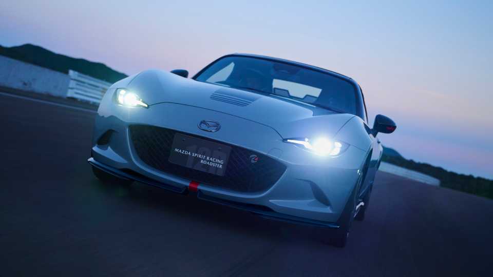 Mazda Spirit Racing Miata Interior & Exterior Image Gallery