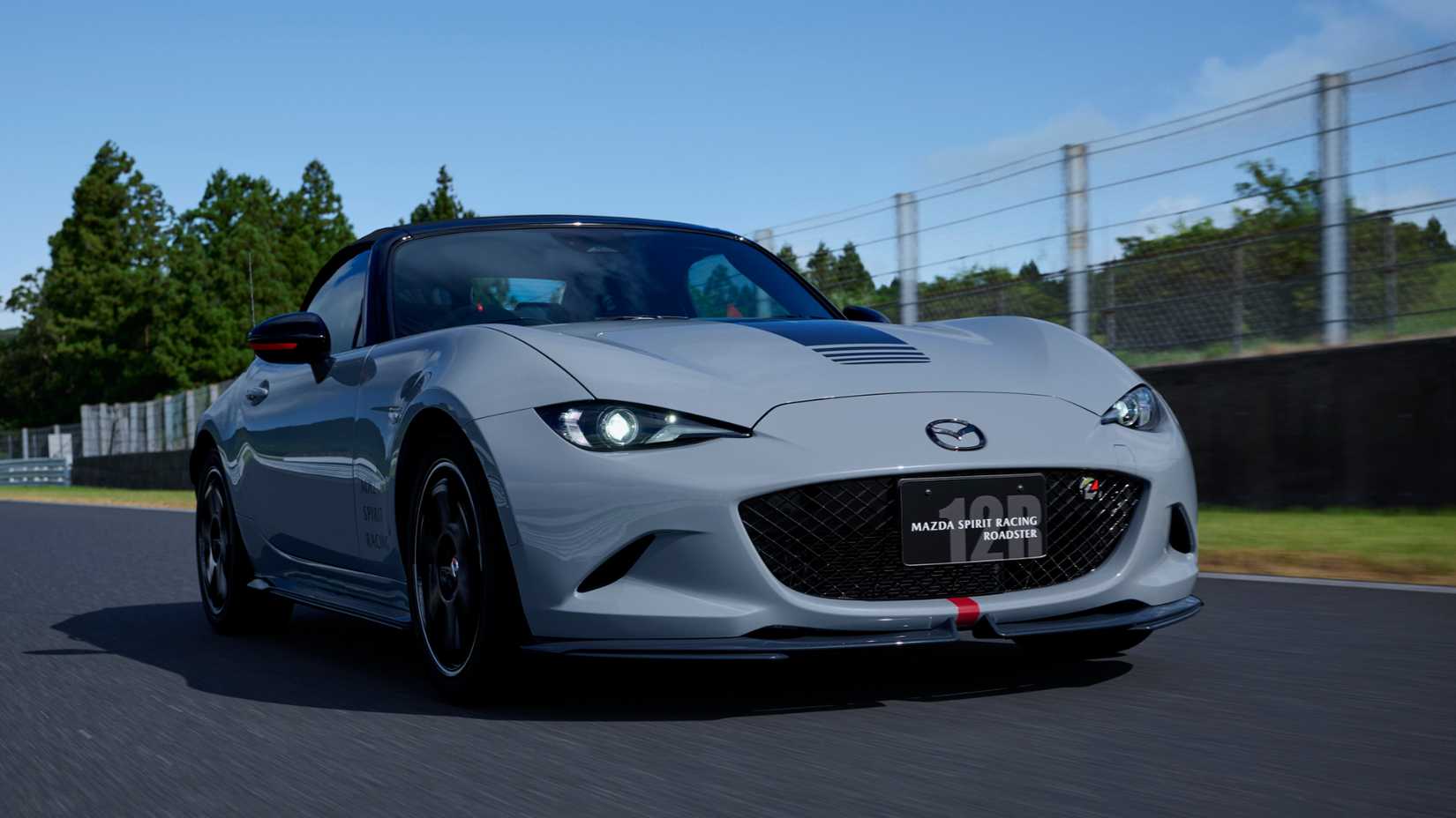 Mazda Spirit Racing Miata Interior & Exterior Image Gallery