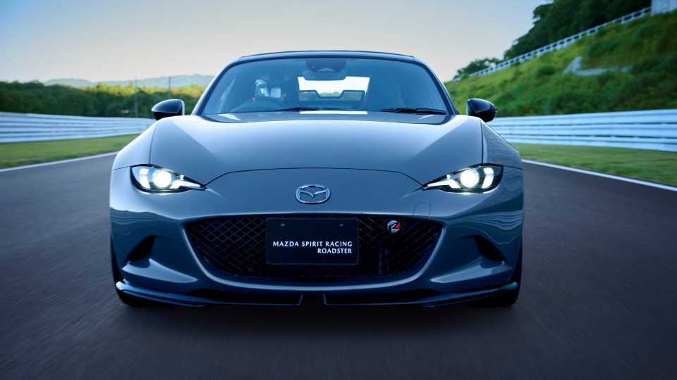 Mazda Spirit Racing Miata Interior & Exterior Image Gallery