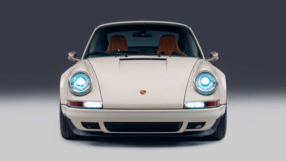 Theon Design 911 Restomod Has A Better Power-To-Weight Ratio Than A 992 ...