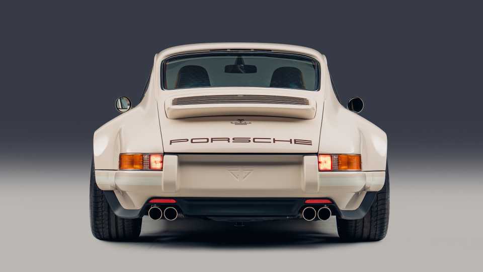 Theon Design 911 Restomod Has A Better Power-To-Weight Ratio Than A 992 ...