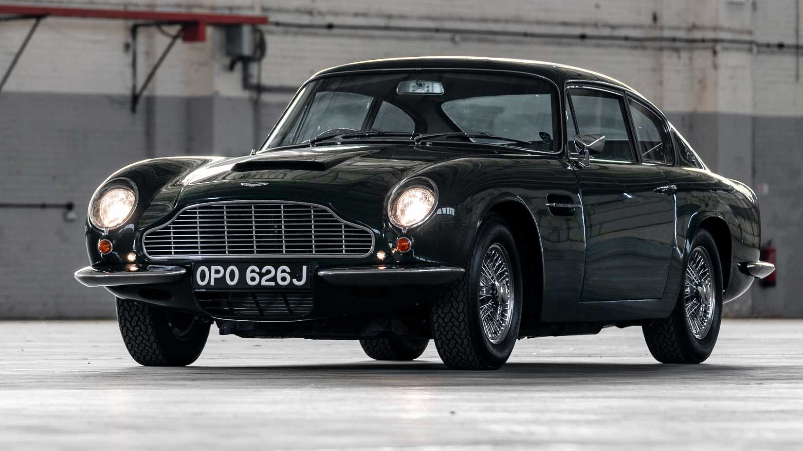 Aston Martin DB6 Restomod By Lunaz Gets A Fabulous 5.0L Straight-Six Engine