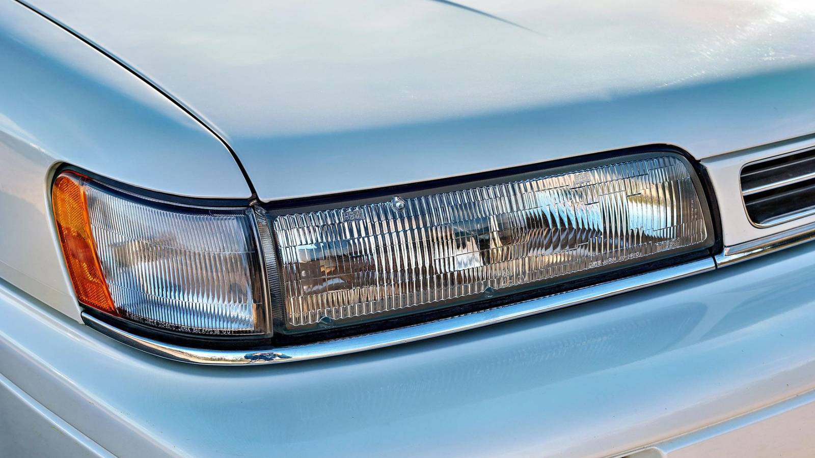 Everyone Forgot About The 1990-1992 Infiniti M30 Sports Coupe And ...