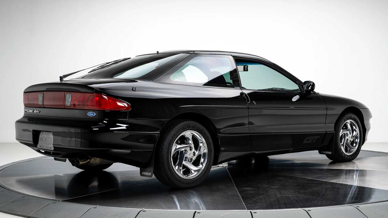 Ford Probe: The Mustang's Failed Replacement and Japanese Sports Car Rival