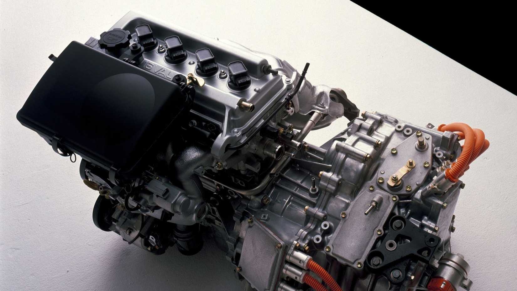 2026 Toyota Camry Hybrid: Boasting a Bulletproof, Long-Lasting Engine
