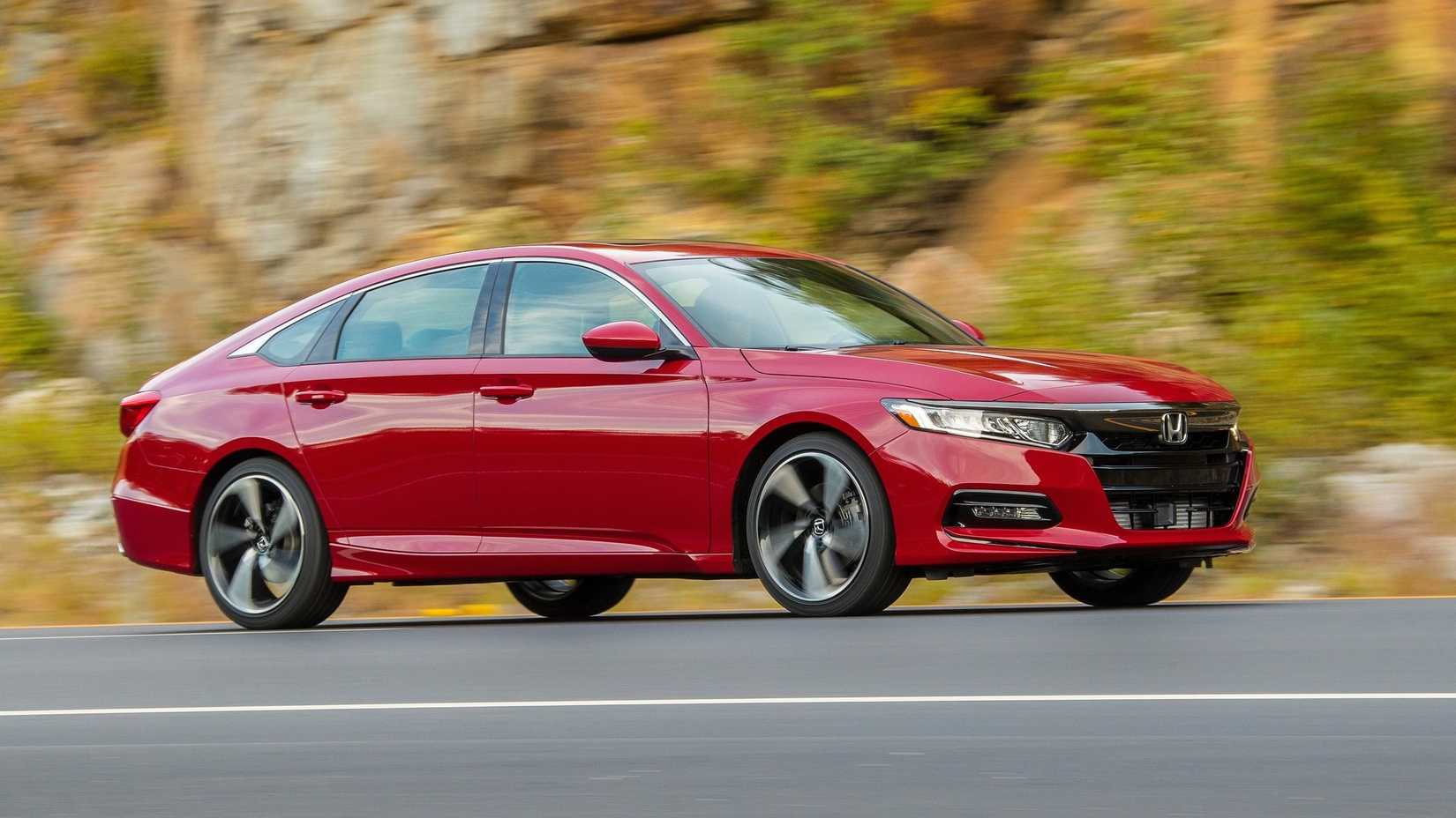 The Final Manual Honda Accord: Pricing and Features