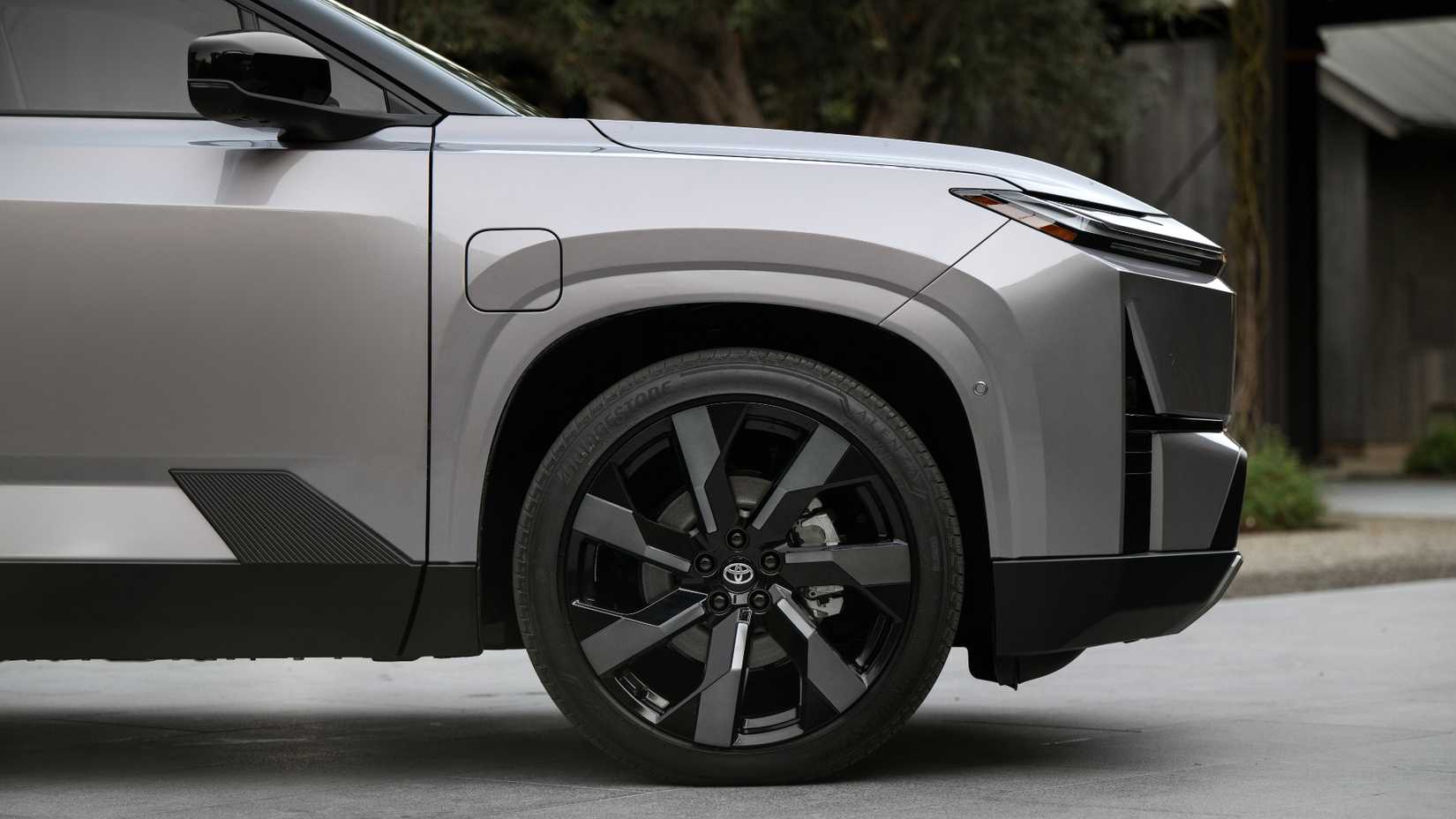 2027 Toyota Highlander Revealed With Impressive Specs