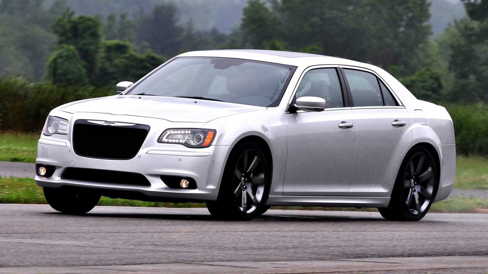 This Chrysler 300 SRT-8 Bargain Is A Smart Muscle Buy