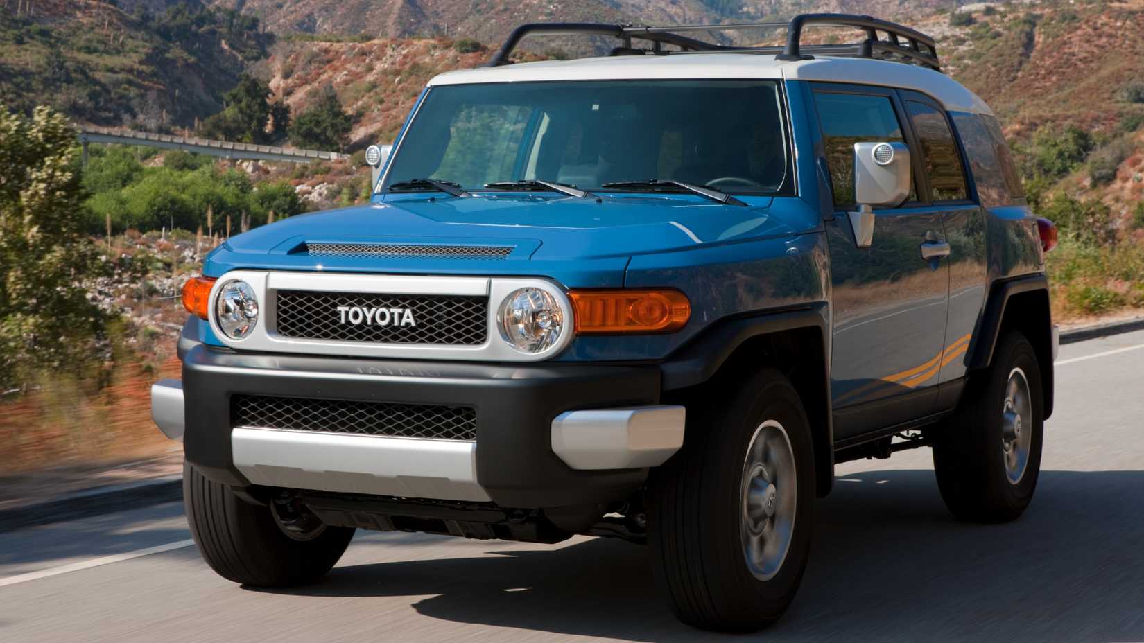 2008 Toyota FJ Cruiser Pricing, Photos & Specs