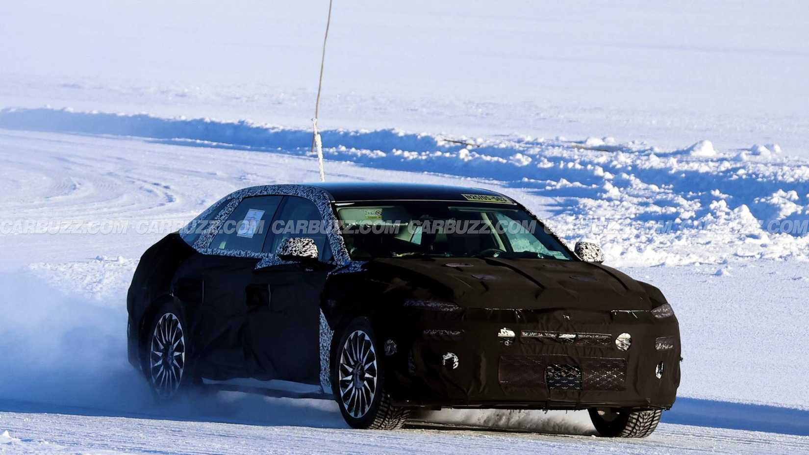 Video: New Hyundai Grandeur Luxury Sedan Spied During Winter Testing