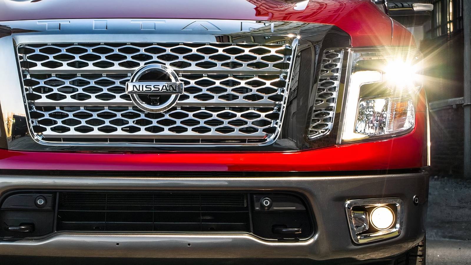 Nissan's V8-Powered Titan Is An Easily Overlooked Full-Size Bargain